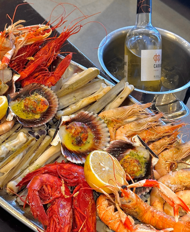 💥 I beg you to eat red Devil shrimp in Malaga!!! by Cameron Parker ...