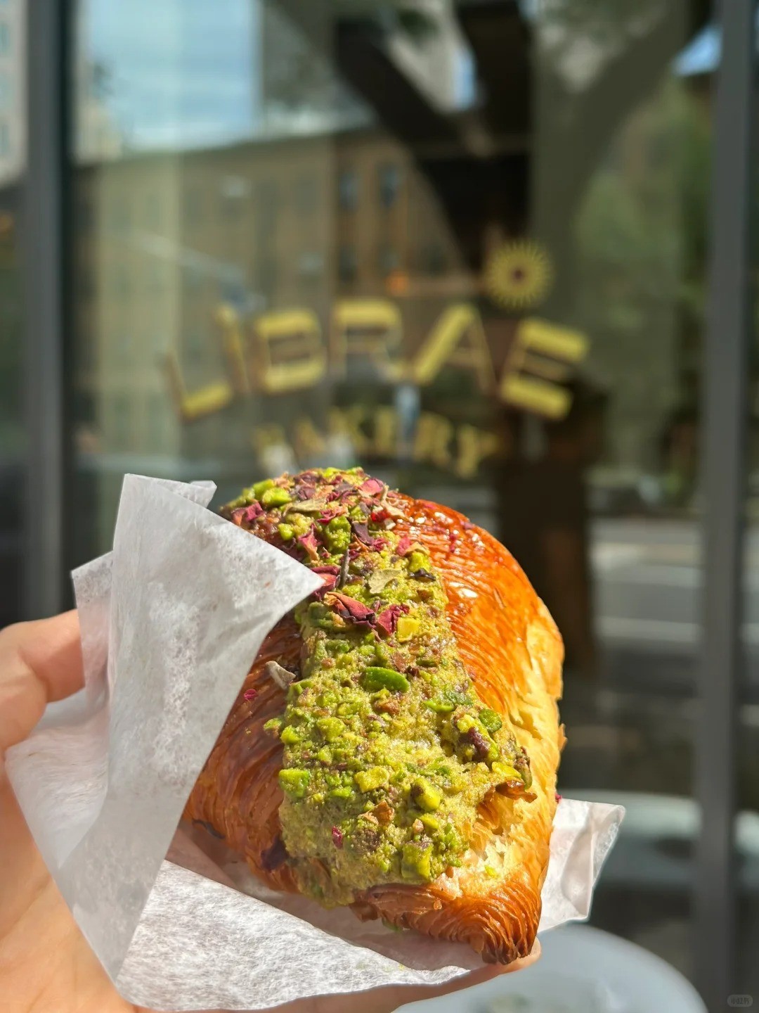 New York's Librae Bakery 🍰 by Selena Gomez | WanderBoat AI Trip Planner